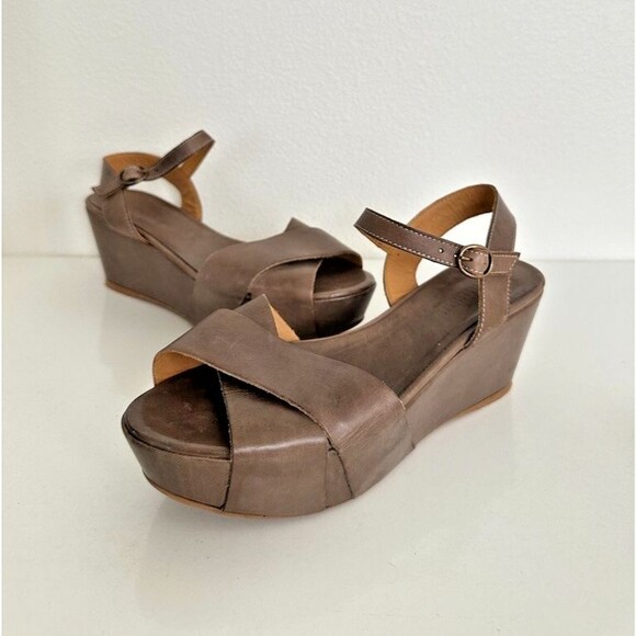 La CANADIENNE | Shoes | La Canadienne Criss Cross Leather Platform ...
